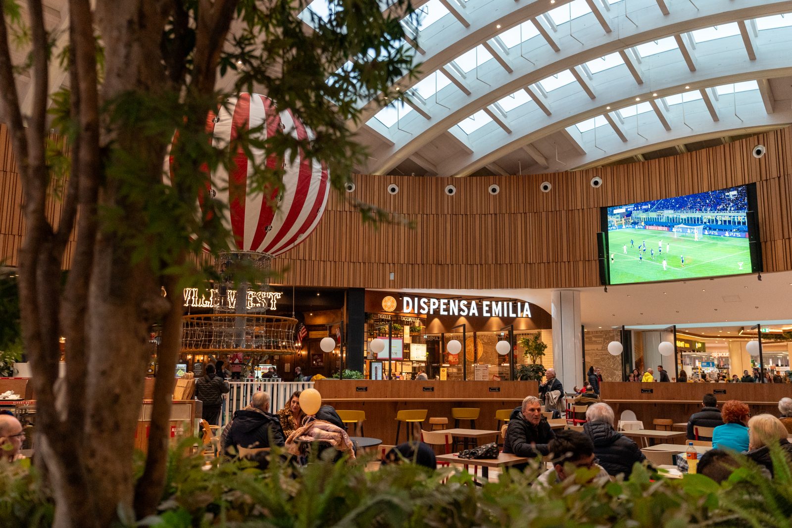 Spazio Conad - Centro Commerciale Curno